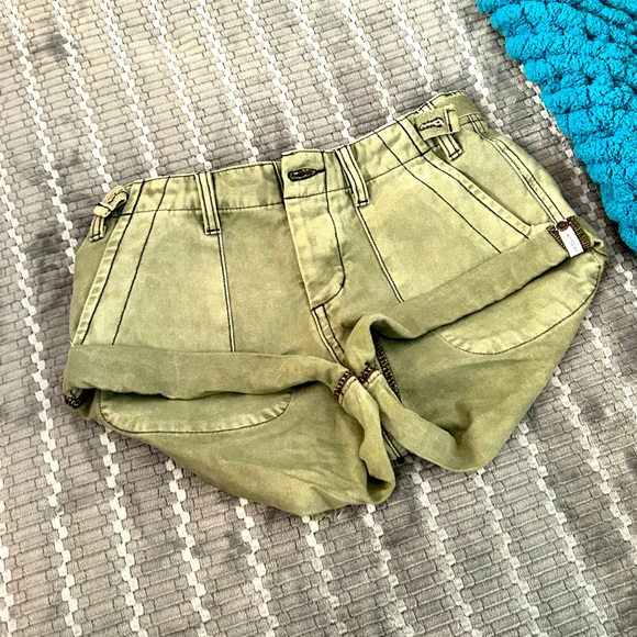 One Teaspoon | Shorts | One Teaspoon Jean Shorts Fatigue Green ...